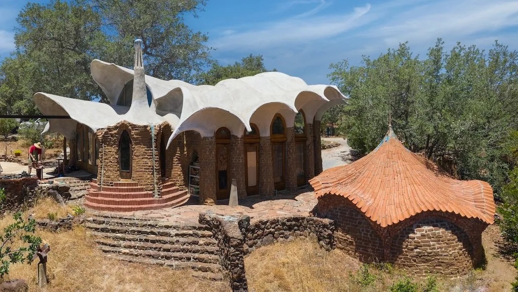 San Diego Library's Expansive James Hubbell Exhibition